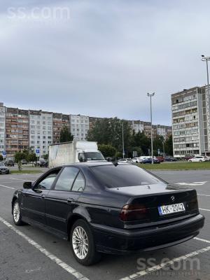 Melns BMW 530 2001 Rīga, ar dzinēja tilpumu 3.00 L un nobraukumu 397 tūkst. km par 1950 €, foto 4 vietnē AUTOMOTO.COM.LV