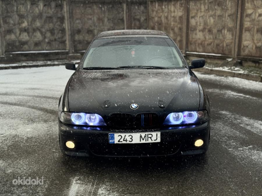 Black BMW 530 2001 in Narva, with an engine capacity of 3.00 L and mileage of 475 thousand km for 3000 €, photo 1 on AUTOMOTO.COM.LV