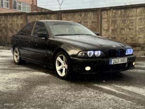 Black BMW 530 2001 in Narva, with an engine capacity of 3.00 L and mileage of 475 thousand km for 3000 €, photo 17 on AUTOMOTO.COM.LV