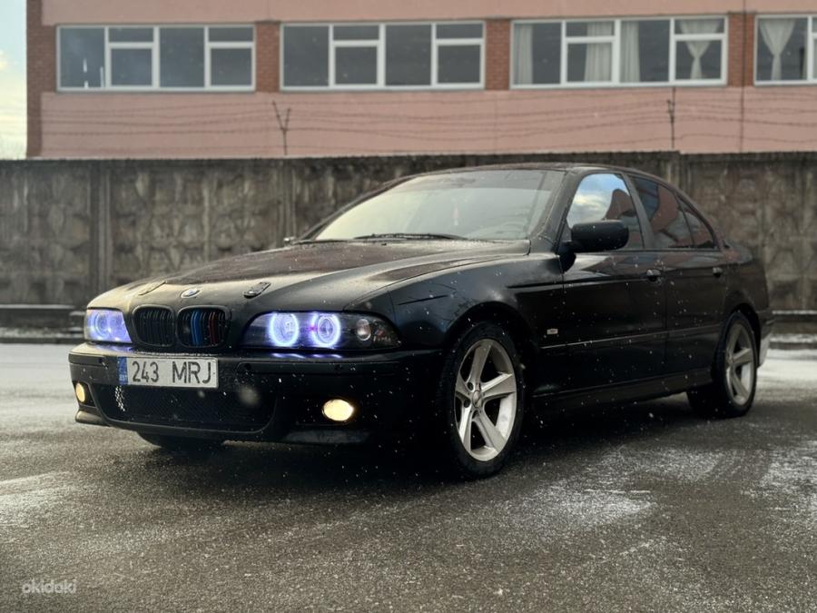 Black BMW 530 2001 in Narva, with an engine capacity of 3.00 L and mileage of 475 thousand km for 3000 €, photo 18 on AUTOMOTO.COM.LV