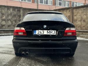 Black BMW 530 2001 in Narva, with an engine capacity of 3.00 L and mileage of 475 thousand km for 3000 €, photo 21 on AUTOMOTO.COM.LV