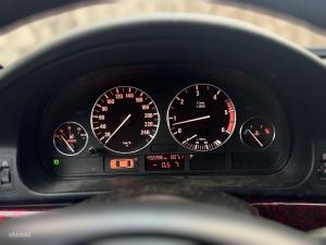 Black BMW 530 2001 in Narva, with an engine capacity of 3.00 L and mileage of 475 thousand km for 3000 €, photo 26 on AUTOMOTO.COM.LV