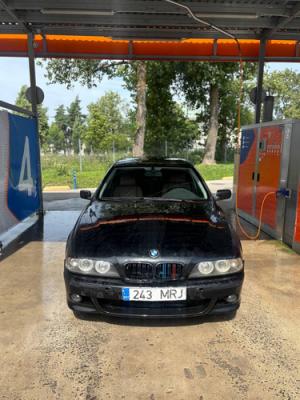 Black BMW 530 2001 in Tallinn, with an engine capacity of 3.00 L and mileage of 475 thousand km for 2300 €, photo  on AUTOMOTO.COM.LV