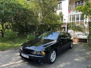 Black BMW 530 2001 in Vilnius, with an engine capacity of 2.93 L and mileage of 380 thousand km for 3700 €, photo  on AUTOMOTO.COM.LV