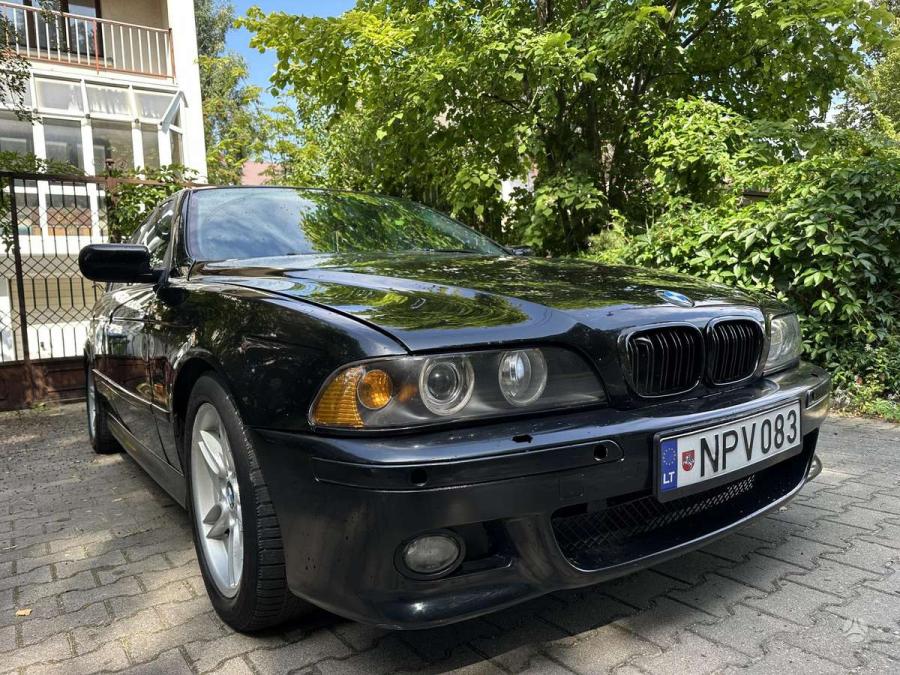 Черный БМВ 530 2001 в Вильнюс, объемом двигателя 2.93 л и пробегом 380 тыс. км за 3700 €, фото 5 на AUTOMOTO.COM.LV