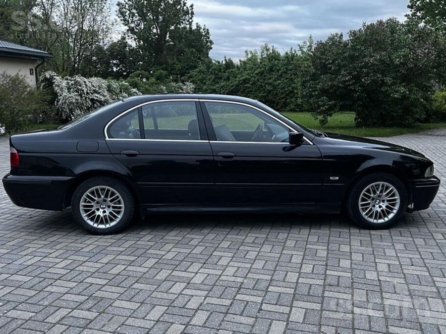 Melns BMW 530 2002 Jelgava, ar dzinēja tilpumu 3.00 L un nobraukumu 340 tūkst. km par 27500 €, foto 2 vietnē AUTOMOTO.COM.LV