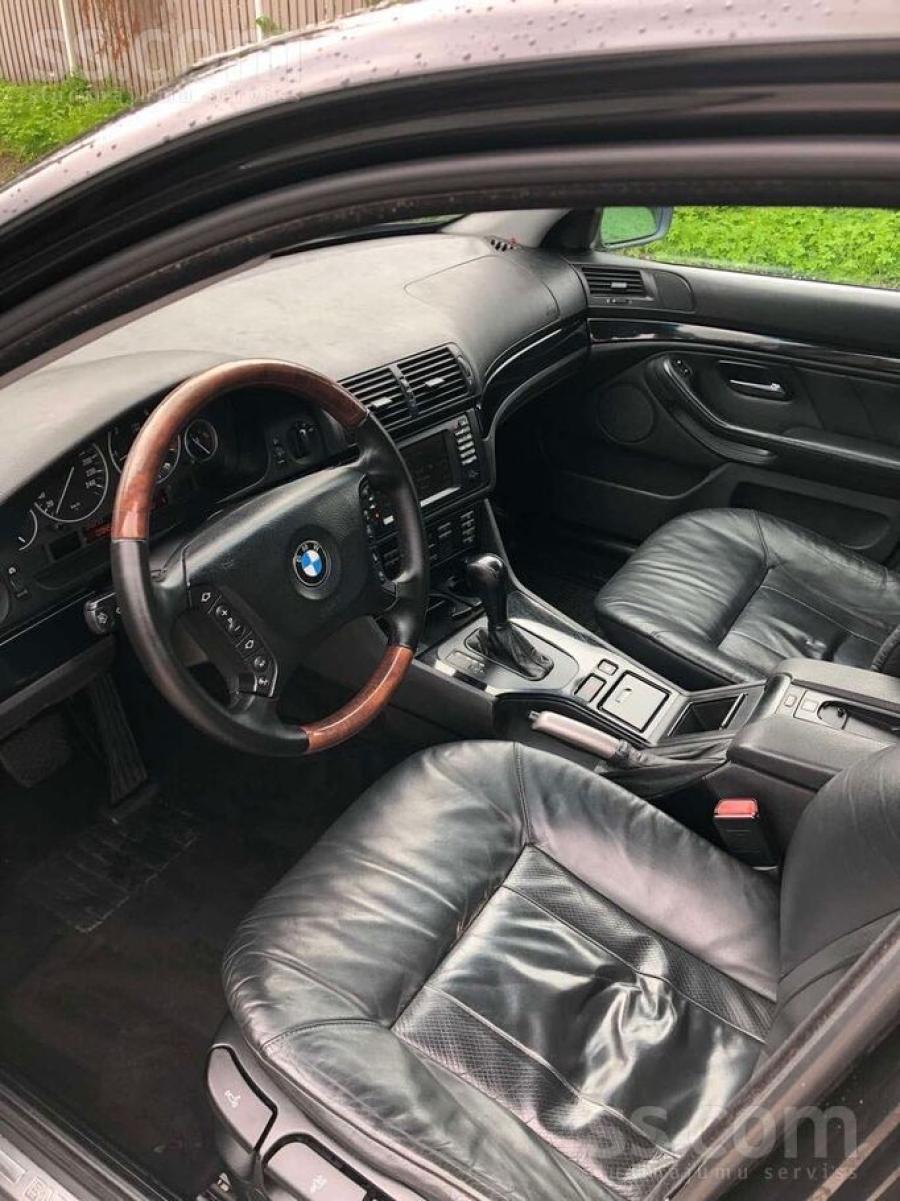 Melns BMW 530 2002 Jelgava, ar dzinēja tilpumu 3.00 L un nobraukumu 340 tūkst. km par 27500 €, foto 7 vietnē AUTOMOTO.COM.LV