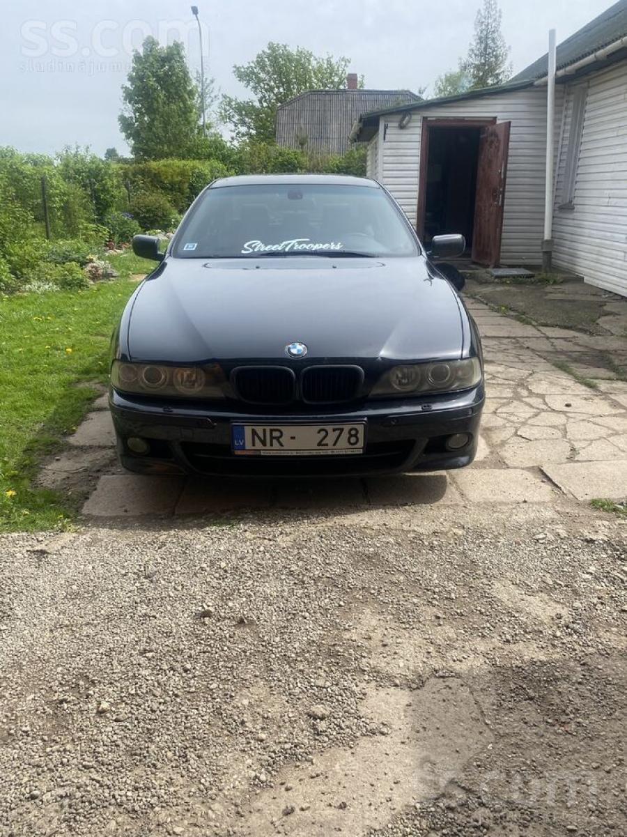 Melns BMW 530 2002 Gulbene, ar dzinēja tilpumu 3.00 L un nobraukumu 389 tūkst. km par 4000 €, foto 2 vietnē AUTOMOTO.COM.LV