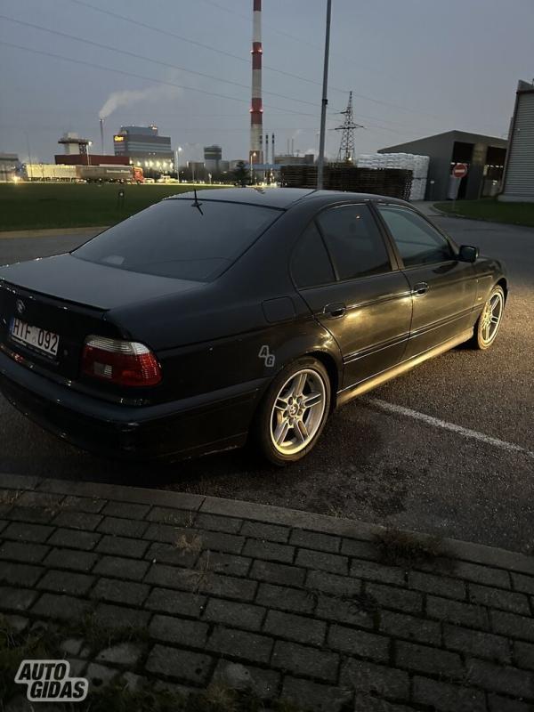Black BMW 530 2002 in Klaipeda, with an engine capacity of 3.00 L and mileage of 360 thousand km for 3800 €, photo 6 on AUTOMOTO.COM.LV