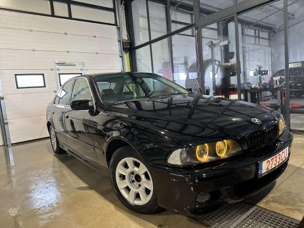 Melns BMW 530 2002 Viļņa, ar dzinēja tilpumu 3.00 L un nobraukumu 524 tūkst. km par 4200 €, foto 1 vietnē AUTOMOTO.COM.LV