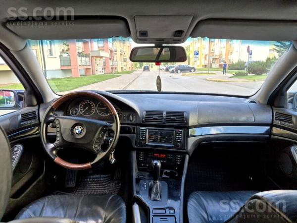 Black BMW 530 2002 in Riga, with an engine capacity of 3.00 L and mileage of 380 thousand km for 2700 €, photo 6 on AUTOMOTO.COM.LV