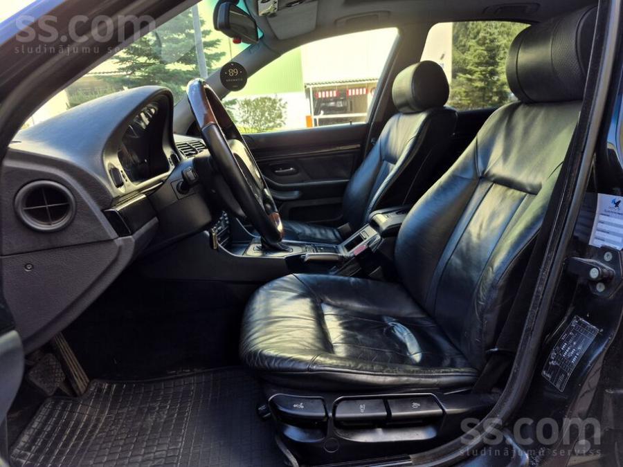 Black BMW 530 2002 in Riga, with an engine capacity of 3.00 L and mileage of 380 thousand km for 2700 €, photo 10 on AUTOMOTO.COM.LV