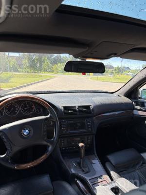 Black BMW 530 2002 in Ludza, with an engine capacity of 3.00 L and mileage of 0 thousand km for 3400 €, photo 5 on AUTOMOTO.COM.LV