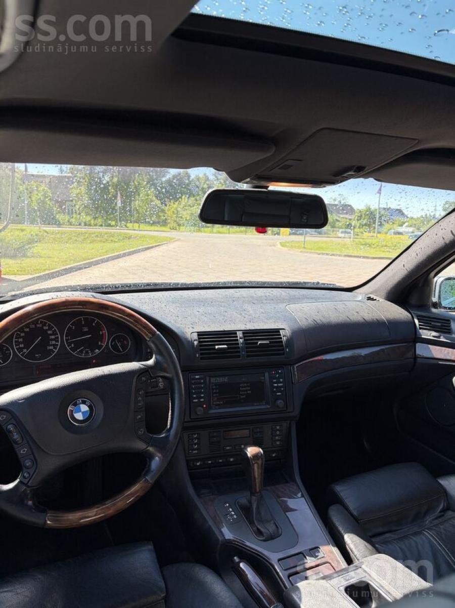 Black BMW 530 2002 in Ludza, with an engine capacity of 3.00 L and mileage of 0 thousand km for 3400 €, photo 5 on AUTOMOTO.COM.LV