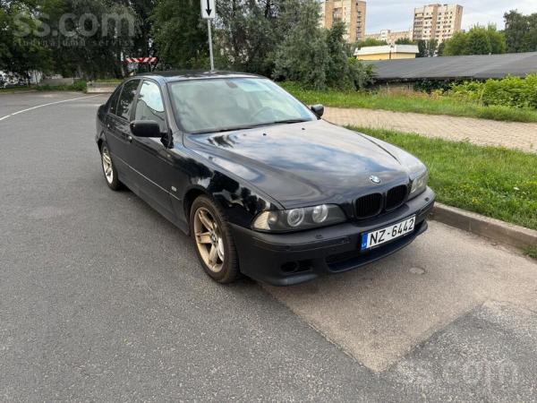 Черный БМВ 530 2002 в Рига, объемом двигателя 3.00 л и пробегом 317 тыс. км за 2250 €, фото 1 на AUTOMOTO.COM.LV