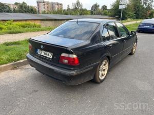 Melns BMW 530 2002 Rīga, ar dzinēja tilpumu 3.00 L un nobraukumu 317 tūkst. km par 2250 €, foto 3 vietnē AUTOMOTO.COM.LV