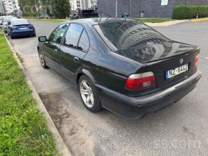Melns BMW 530 2002 Rīga, ar dzinēja tilpumu 3.00 L un nobraukumu 317 tūkst. km par 2250 €, foto 4 vietnē AUTOMOTO.COM.LV