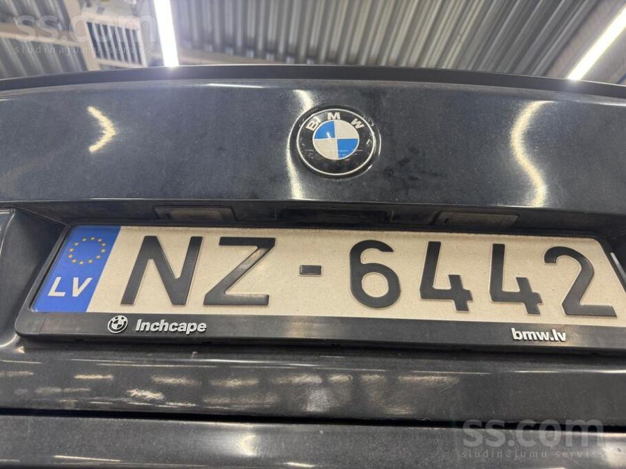 Melns BMW 530 2002 Rīga, ar dzinēja tilpumu 3.00 L un nobraukumu 317 tūkst. km par 2250 €, foto 6 vietnē AUTOMOTO.COM.LV
