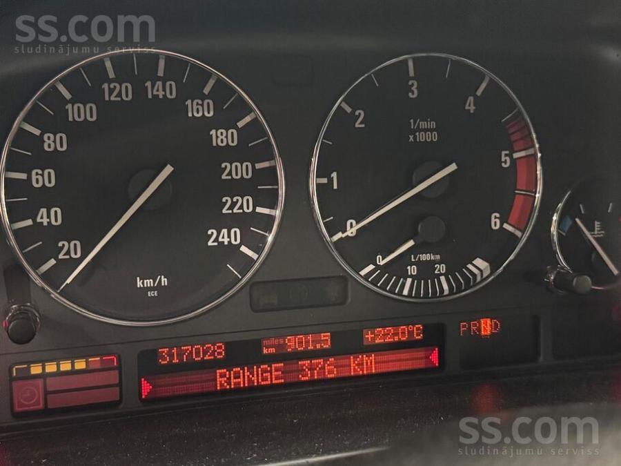Melns BMW 530 2002 Rīga, ar dzinēja tilpumu 3.00 L un nobraukumu 317 tūkst. km par 2250 €, foto 14 vietnē AUTOMOTO.COM.LV