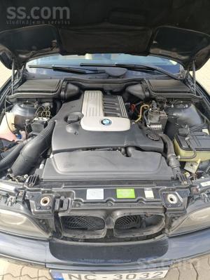 Melns BMW 530 2002 Rīga, ar dzinēja tilpumu 3.00 L un nobraukumu 391 tūkst. km par 2250 €, foto 13 vietnē AUTOMOTO.COM.LV