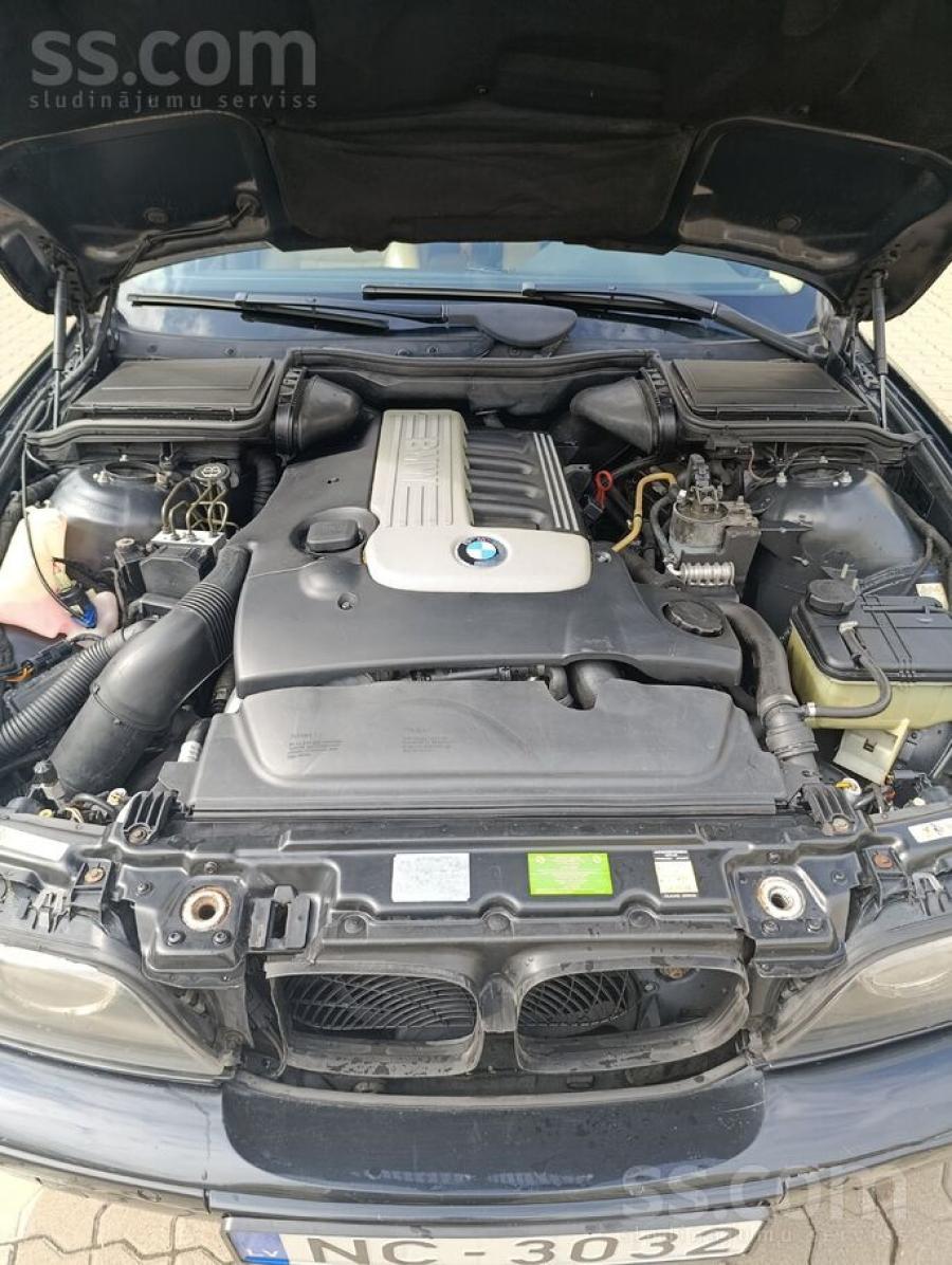 Melns BMW 530 2002 Rīga, ar dzinēja tilpumu 3.00 L un nobraukumu 391 tūkst. km par 2250 €, foto 13 vietnē AUTOMOTO.COM.LV
