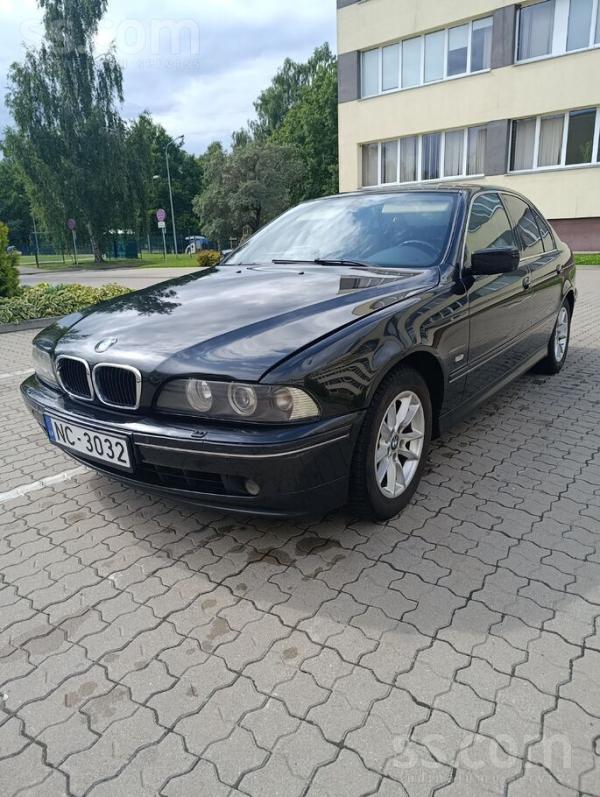 Черный БМВ 530 2002 в Рига, объемом двигателя 3.00 л и пробегом 391 тыс. км за 2250 €, фото 1 на AUTOMOTO.COM.LV