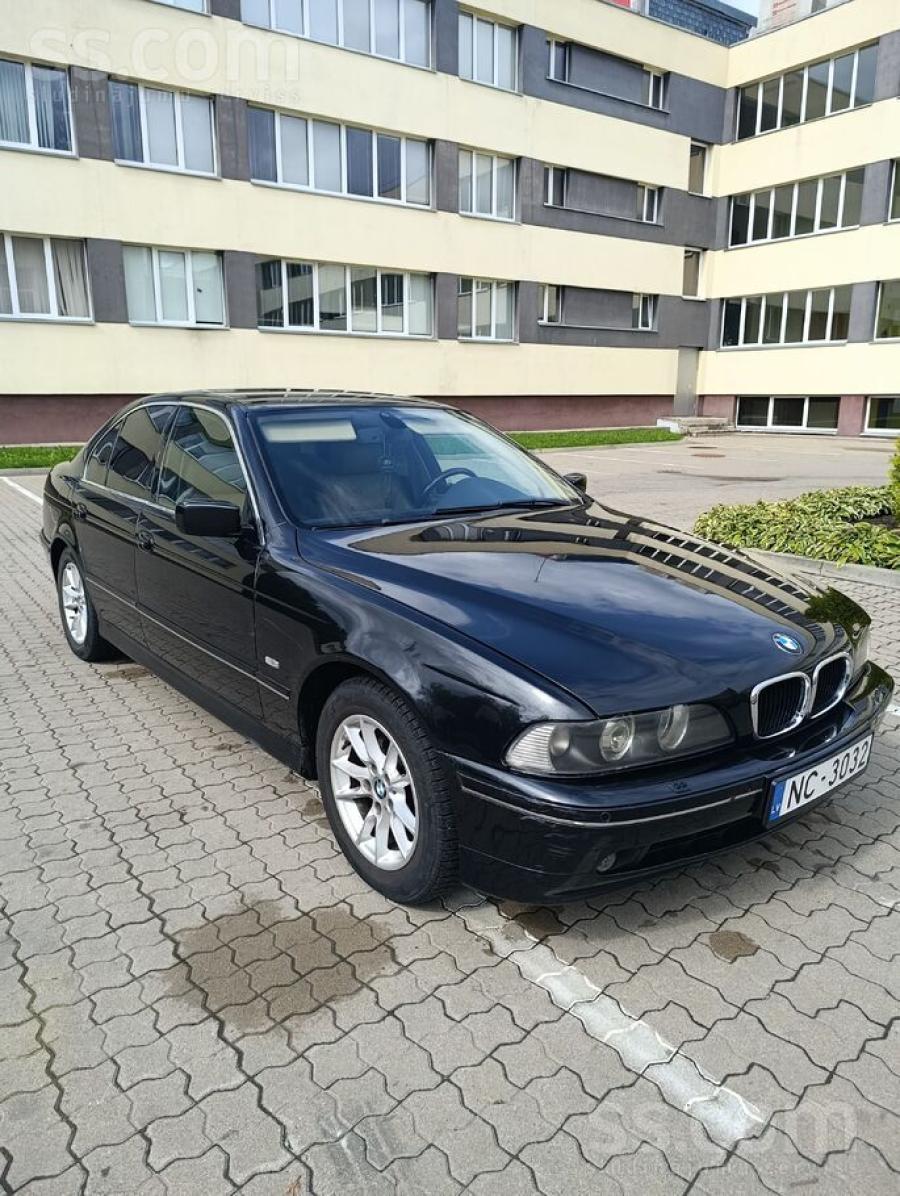 Черный БМВ 530 2002 в Рига, объемом двигателя 3.00 л и пробегом 391 тыс. км за 2350 €, фото 12 на AUTOMOTO.COM.LV