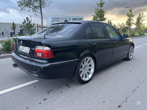 Melns BMW 530 2002 Viļņa, ar dzinēja tilpumu 2.93 L un nobraukumu 425 tūkst. km par 4200 €, foto 7 vietnē AUTOMOTO.COM.LV