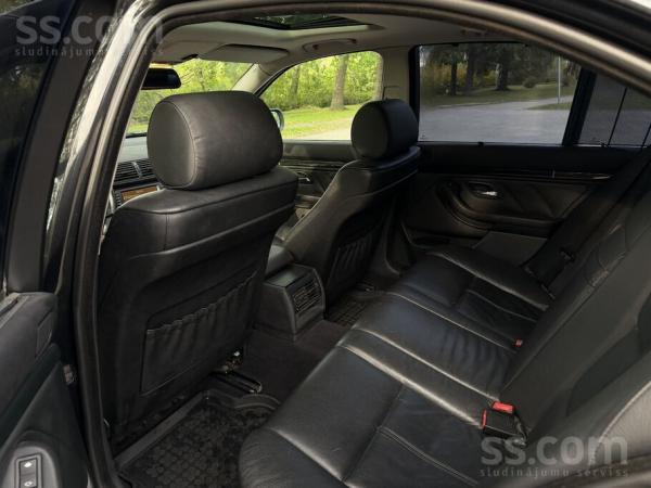 Black BMW 530 2002 in Jurmala, with an engine capacity of 3.00 L and mileage of 277 thousand km for 3300 €, photo 7 on AUTOMOTO.COM.LV