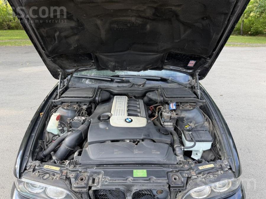 Black BMW 530 2002 in Jurmala, with an engine capacity of 3.00 L and mileage of 277 thousand km for 3300 €, photo 9 on AUTOMOTO.COM.LV