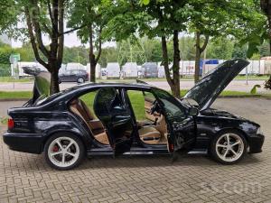 Melns BMW 530 2003 Rīga, ar dzinēja tilpumu 3.00 L un nobraukumu 408 tūkst. km par 4999 €, foto 3 vietnē AUTOMOTO.COM.LV