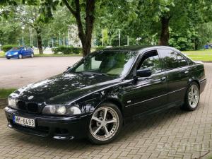 Melns BMW 530 2003 Rīga, ar dzinēja tilpumu 3.00 L un nobraukumu 408 tūkst. km par 4999 €, foto 5 vietnē AUTOMOTO.COM.LV