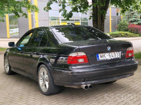 Melns BMW 530 2003 Rīga, ar dzinēja tilpumu 3.00 L un nobraukumu 408 tūkst. km par 1830 €, foto 10 vietnē AUTOMOTO.COM.LV
