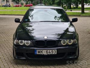 Melns BMW 530 2003 Rīga, ar dzinēja tilpumu 3.00 L un nobraukumu 408 tūkst. km par 4999 €, foto 11 vietnē AUTOMOTO.COM.LV