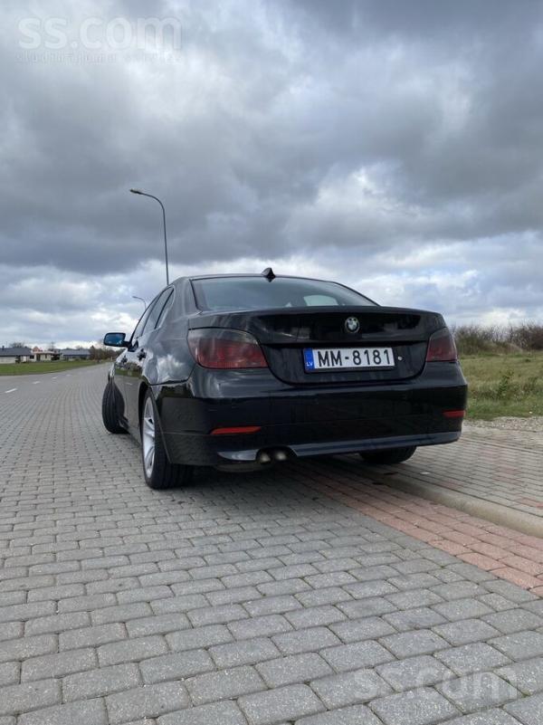 Melns BMW 530 2003 Ventspils, ar dzinēja tilpumu 3.00 L un nobraukumu 0 tūkst. km par 3400 €, foto 2 vietnē AUTOMOTO.COM.LV