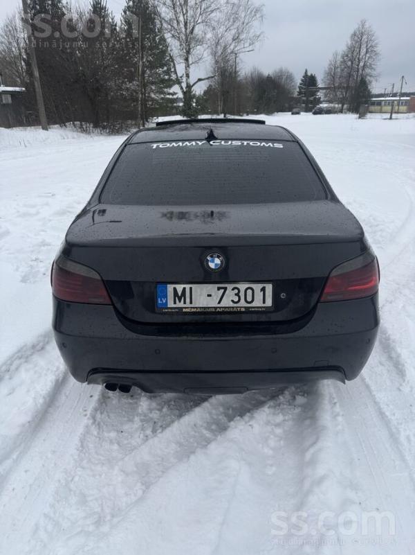 Black BMW 530 2003 in Riga, with an engine capacity of 3.00 L and mileage of 0 thousand km for 4500 €, photo 6 on AUTOMOTO.COM.LV