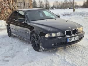 Melns BMW 530 2003 Liepāja, ar dzinēja tilpumu 3.00 L un nobraukumu 330 tūkst. km par 4000 €, foto 7 vietnē AUTOMOTO.COM.LV