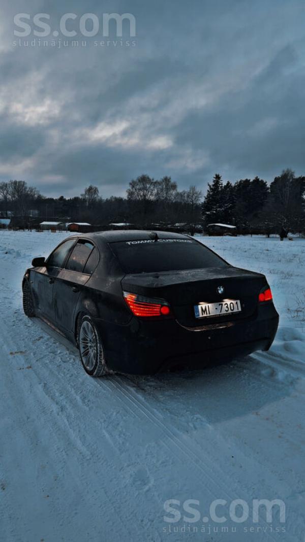 Black BMW 530 2003 in Riga, with an engine capacity of 3.00 L and mileage of 0 thousand km for 3900 €, photo 7 on AUTOMOTO.COM.LV