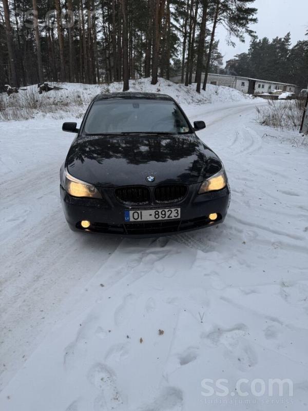 Black BMW 530 2003 in Riga, with an engine capacity of 3.00 L and mileage of 274 thousand km for 3200 €, photo 6 on AUTOMOTO.COM.LV