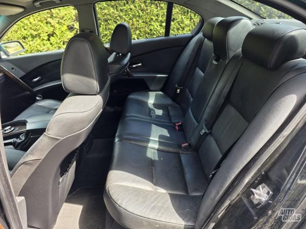 Black BMW 530 2003 in Alytus, with an engine capacity of 3.00 L and mileage of 374 thousand km for 3800 €, photo 8 on AUTOMOTO.COM.LV