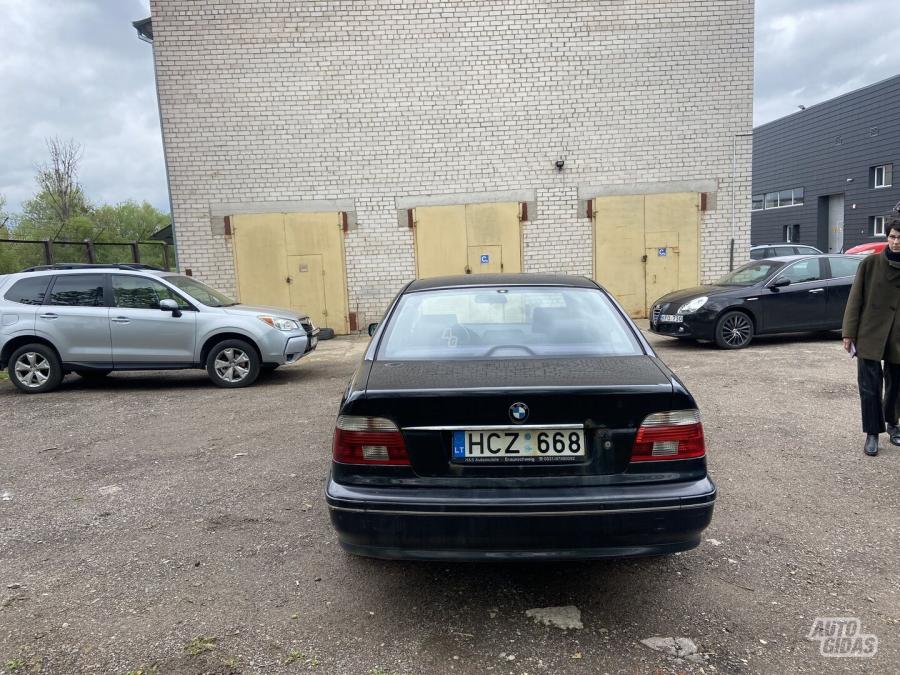 Черный БМВ 530 2003 в Каунас, объемом двигателя 3.00 л и пробегом 316 тыс. км за 2500 €, фото 9 на AUTOMOTO.COM.LV