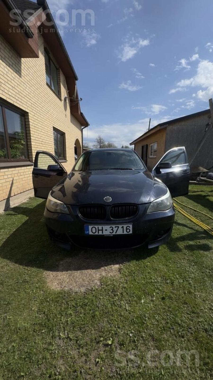 Melns BMW 530 2003 Jelgava, ar dzinēja tilpumu 3.00 L un nobraukumu 288 tūkst. km par 4000 €, foto 3 vietnē AUTOMOTO.COM.LV