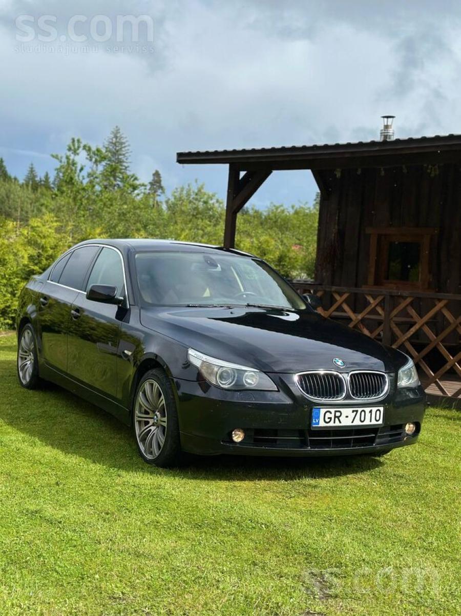 Black BMW 530 2003 in Riga, with an engine capacity of 3.00 L and mileage of 346 thousand km for 3500 €, photo 1 on AUTOMOTO.COM.LV