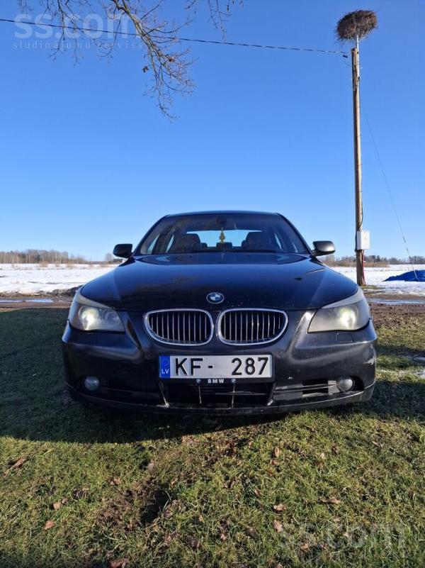Черный БМВ 530 2003 в Бауска, объемом двигателя 3.00 л и пробегом 387 тыс. км за 1600 €, фото 7 на AUTOMOTO.COM.LV