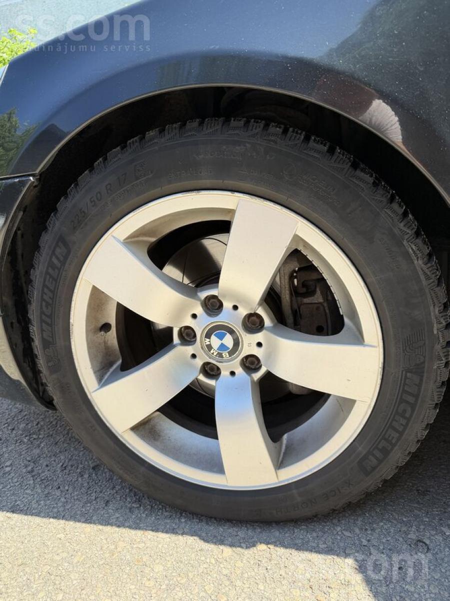 Melns BMW 530 2003 Rīga, ar dzinēja tilpumu 3.00 L un nobraukumu 269 tūkst. km par 3500 €, foto 11 vietnē AUTOMOTO.COM.LV