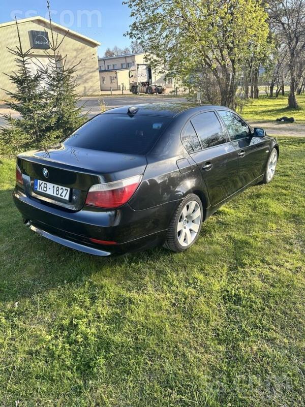 Melns BMW 530 2003 Liepāja, ar dzinēja tilpumu 3.00 L un nobraukumu 408 tūkst. km par 2250 €, foto 5 vietnē AUTOMOTO.COM.LV