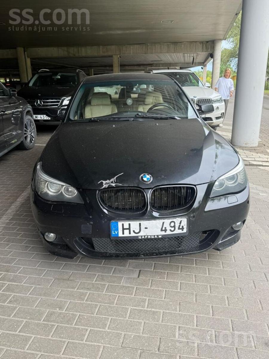 Melns BMW 530 2003 Rīga, ar dzinēja tilpumu 3.00 L un nobraukumu 269 tūkst. km par 3200 €, foto 3 vietnē AUTOMOTO.COM.LV