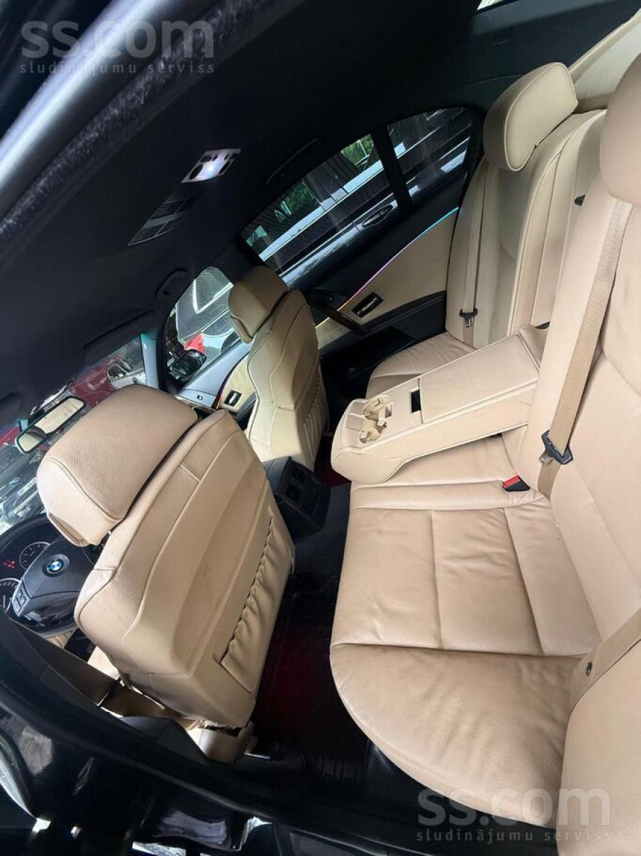 Melns BMW 530 2003 Rīga, ar dzinēja tilpumu 3.00 L un nobraukumu 269 tūkst. km par 3200 €, foto 8 vietnē AUTOMOTO.COM.LV