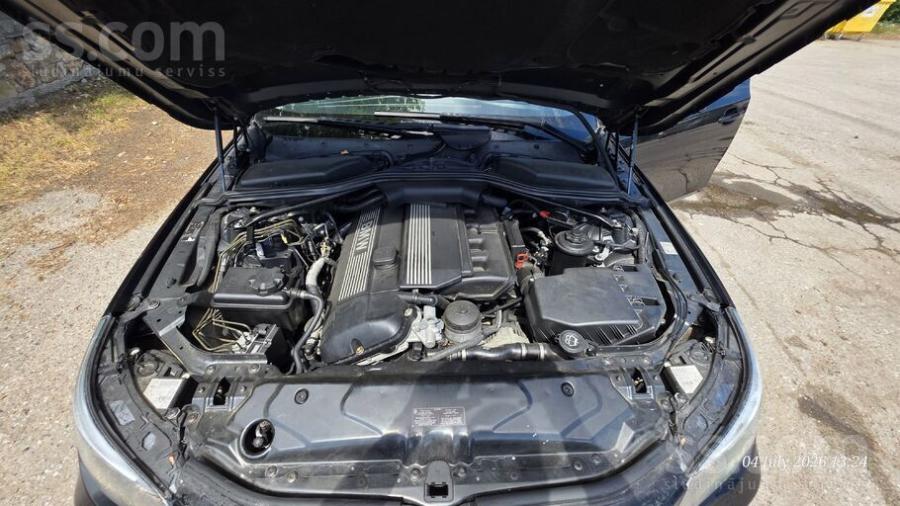 Black BMW 530 2003 in Jurmala, with an engine capacity of 3.00 L and mileage of 294 thousand km for 5500 €, photo 6 on AUTOMOTO.COM.LV
