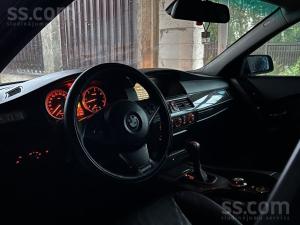 Черный БМВ 530 2003 в Даугавпилс, объемом двигателя 3.00 л и пробегом 0 тыс. км за 2200 €, фото 4 на AUTOMOTO.COM.LV
